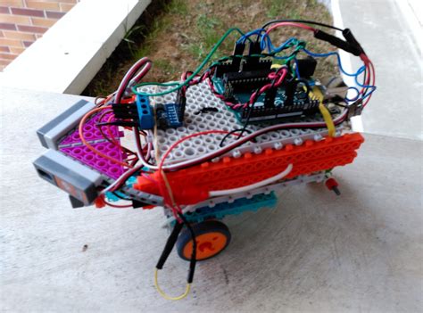 Logix5 Smart Solutions Prototipo Usando La Placa Arduino UNO Y My Robot Time