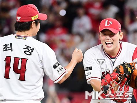 최정 `전의산 6연승을 이끈 해결사` Mk포토 Mk빌리어드