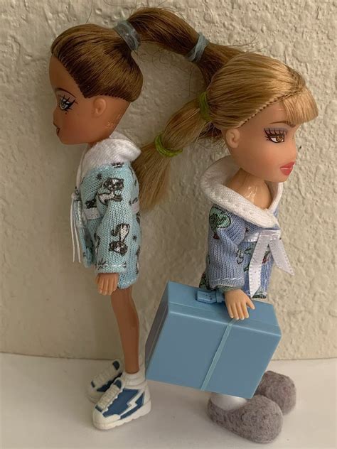 Mga Lil Bratz Girlz Mini Yasmin And Ailani 2 Dolls 412 Inches Pajamas