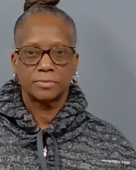 Lee Dorthy Mckenzie 12122022 Escambia County Mugshots Zone
