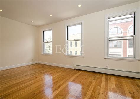 149 Eckford St Brooklyn Ny Zillow