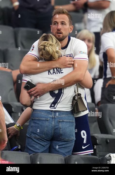Englands Harry Kane With Wife Katie Goodland After The Uefa Euro 2024