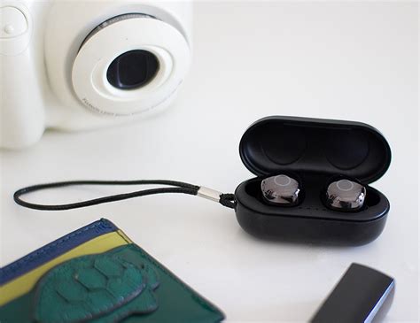 These Incredible Earphones Are Fully Waterproof