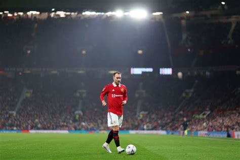 Manchester United Fans React To Christian Eriksen Injury
