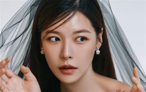 Former Hello Venus Member Alice Announces Marriage Plans