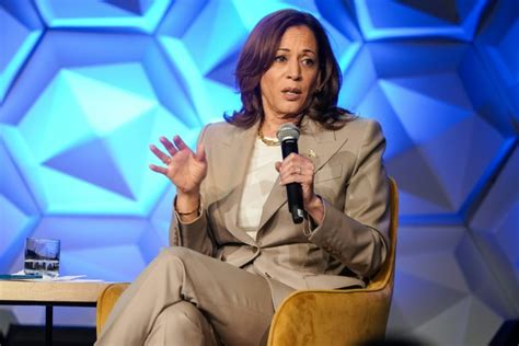 Trumps Camp Makes Pre Emptive Strike On Kamala Harris Amid Growing