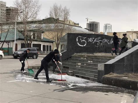 Чингэлтэй дүүргийн иргэд албан хаагчид бүх нийтийн их цэвэрлэгээ хийлээ