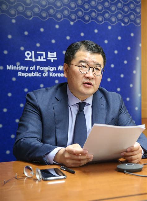 외교부포스트 코로나19 시대 한캐나다 협력 확대 방안 제시 자유방송