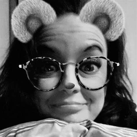 Michelle Rbarton Lionz Grl • Threads Say More