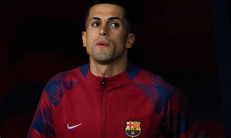 Barcelona Want To Sign Manchester City Defender Permanently For €15 20