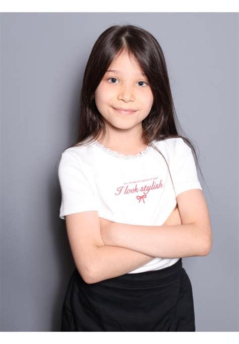 Model Ritim Akademi And Oyunculuk