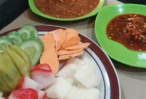 5 Tempat Wisata Kuliner Legend Di Tasikmalaya Yang Hits