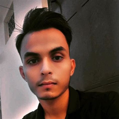 Sumit Kaushik Sumit Kaushik 006 On Threads