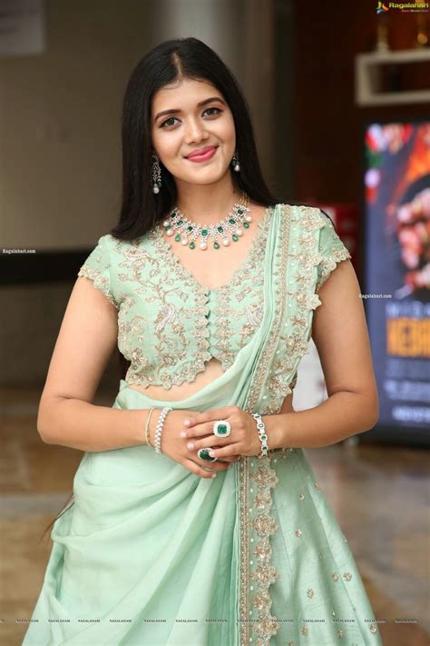 Tejaswini Manogna Latest Photoshoot Stills Hg Photo Gallery In 2025