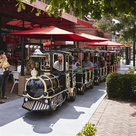 Balade En Petit Train Shopping Promenade Claye Souilly