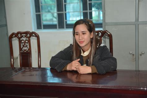 Bắt Giữ Hot Girl Gây Ra Hàng Loạt Vụ Trộm Cắp ở Nghệ An