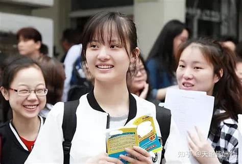 初中生走读和住校有啥不同？中考结束后才知道，差距比想象中要大 知乎