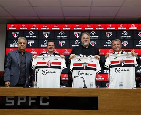 São Paulo anuncia novo patrocinador Giroesportesnews
