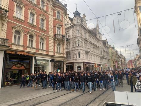 ESCLUSIVA TA FOTO Graz Invasa Dai Tifosi Nerazzurri La Strada Verso