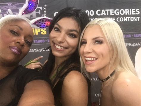 TW Pornstars Ashley Fires Pictures And Videos From Twitter Page 3