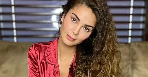 Laura Spoya Presenta Nuevo Emprendimiento De Productos De Belleza Y