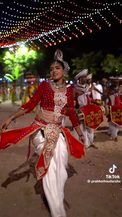 සුරිඳුනි කතරගම 🙏🗿 කතරගම Dancevideo Youtube