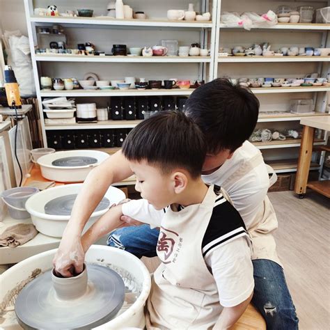 【體驗】親子拉坯或手捏陶瓷體驗班 親子陶瓷彩繪 香港九龍 Cc Art Studio 思陶藝術工作室｜陶藝玻璃人氣榜 Pinkoi