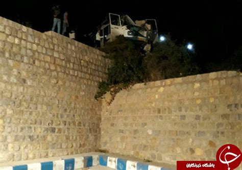 ۱۳ مصدوم در برخورد مینی بوس کوهنوردان با تیر چراغ برقعکس و اسامی