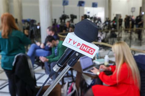 Pilne posiedzenie Rady Mediów Narodowych Będą rozmawiać o TVP naTemat pl