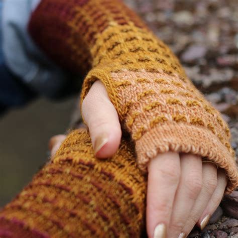 Probys Mitts Digital Hand Knitting Pattern Fingering Weight Stolen Stitches