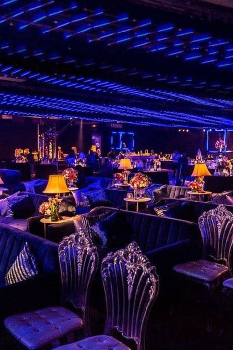 25 Indoor Wedding Cocktail Decor Ideas Cocktail Party Decor