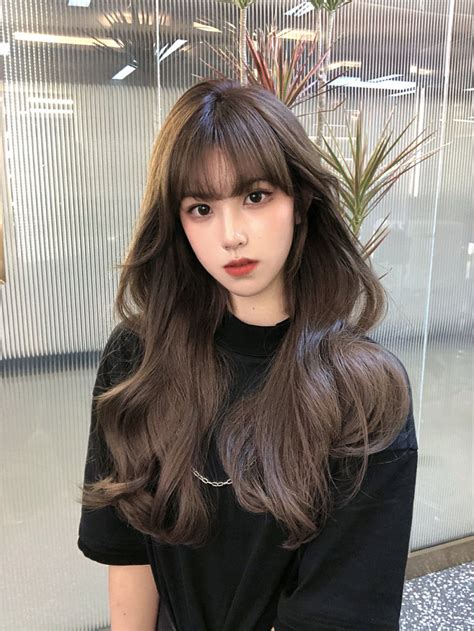 凌晨三点美发造型 广州接发广州羽毛接发 简直太好看了啊啊啊 广州接发广州羽毛接发 简直太好看了啊啊啊，照镜子停不下来广州美发店广州剪发