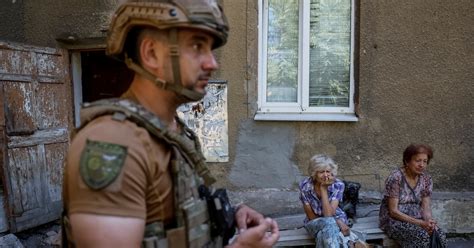 Wat Het Westen Niet Hardop Zegt Doet Het Wel Met Militaire Steun