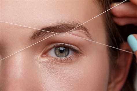 19 Eyebrow Threading Tool AlexiaYasmeen