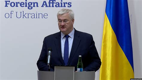 ЗМІ очільник МЗС України зустрівся у Дамаску з новим лідером Сирії Читайте на Ukr Net