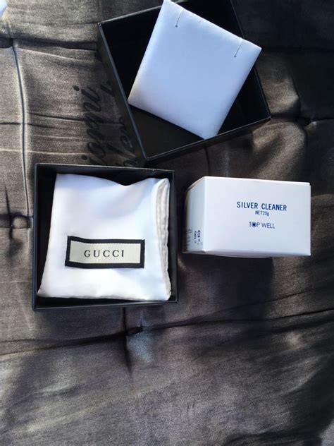 Gucci ロゴネックレス グッチ アクセサリー