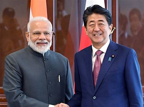 Pm Narendra Modi Spoke To Japanese Prime Minister Shinzo Abe On Phone