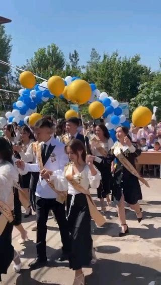 11𝙗 𝙘𝙡𝙖𝙨𝙨 Grand Class 11b • Instagram Photos And Videos