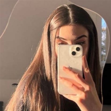 سمانه براتی ویرگول