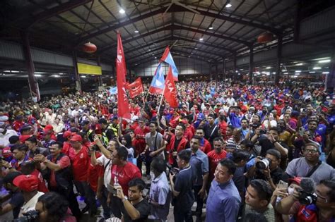 Seronok Berkempen Jangan Tersentuh Pula Isu R Utusan Malaysia