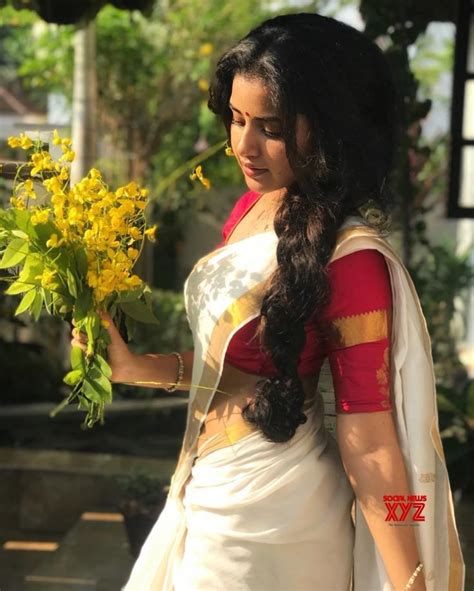 Actress Anupama Parameswaran Traditional Stills In A Saree Social