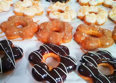 Where To Get Soft Chewy Mochi Donuts In The Metro Booky