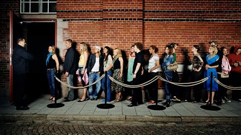 „Прескочи опашката“ Как се прави бизнес от досадно чакане Profit Bg