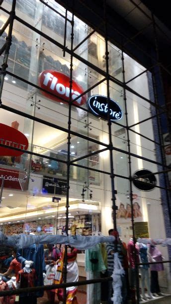 Shop At Pondy Bazaar In T Nagar Chennai What To Expect Timings