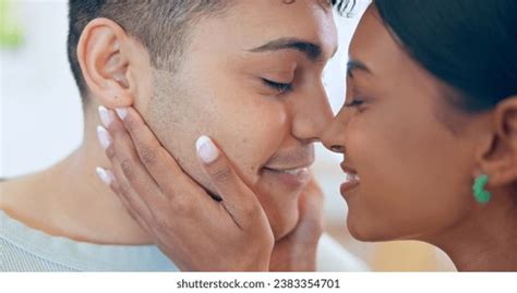 Best Eskimo Bond Royalty Free Images Stock Photos Pictures Shutterstock