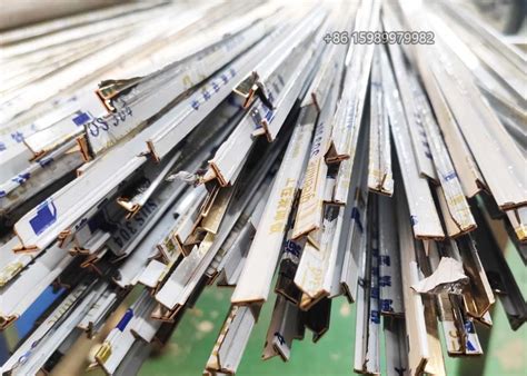 Pvd 코팅 스테인리스 스틸 T 바 트림 Sus316 스크래치 방지 방수