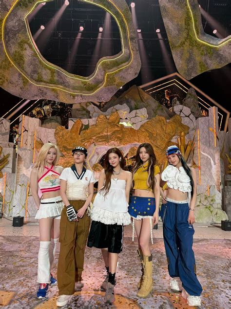 241019 Itzy Twitter Update Kpopping