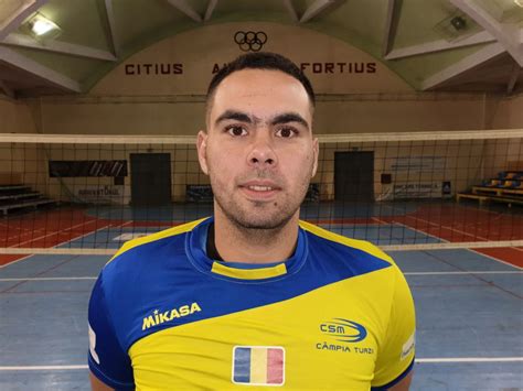Fostul Jucător Al Echipei De Volei Csm Câmpia Turzii Paul Cămui A