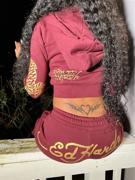 Tramp Stamp Tattoo Cute Thigh Tattoos Black Girls With Tattoos