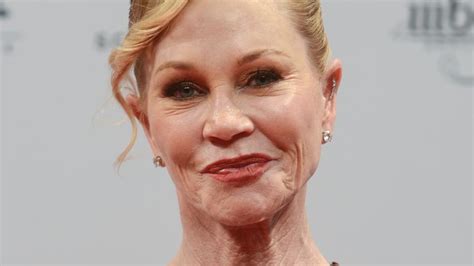 Melanie Griffith bereut Schönheits OPs